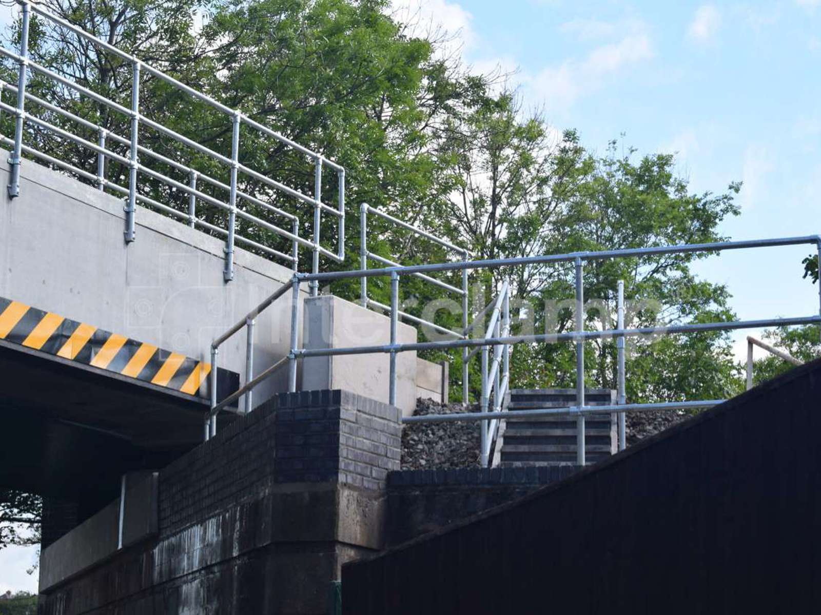 Interclamp Steel Balustrade Rail Bridge Guardrail