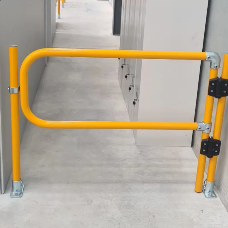 Interclamp® Safety Gate - Durable Self-Closing Safety Gate