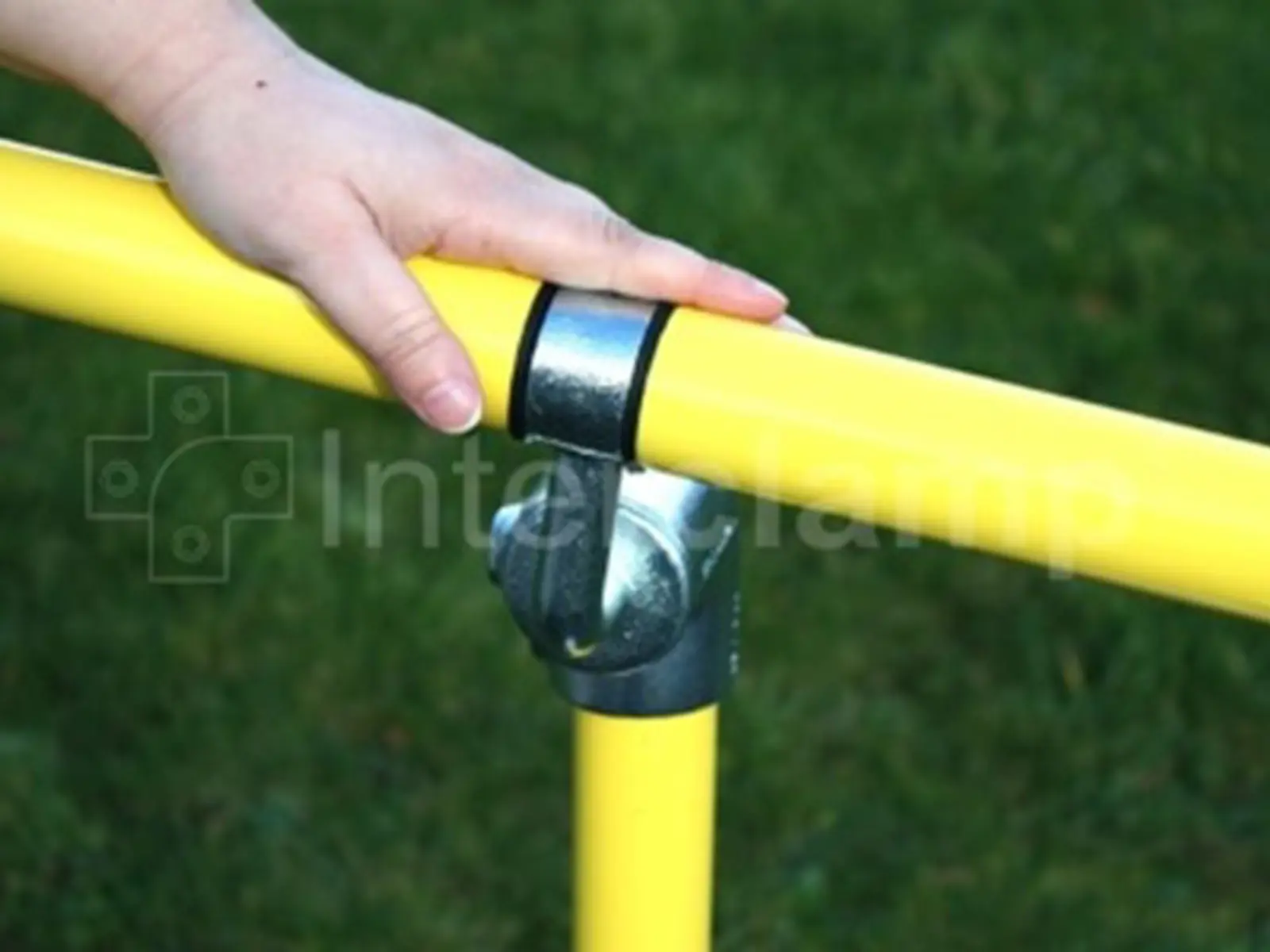 Interclamp 5000 Series - DDA Compliant Handrail System