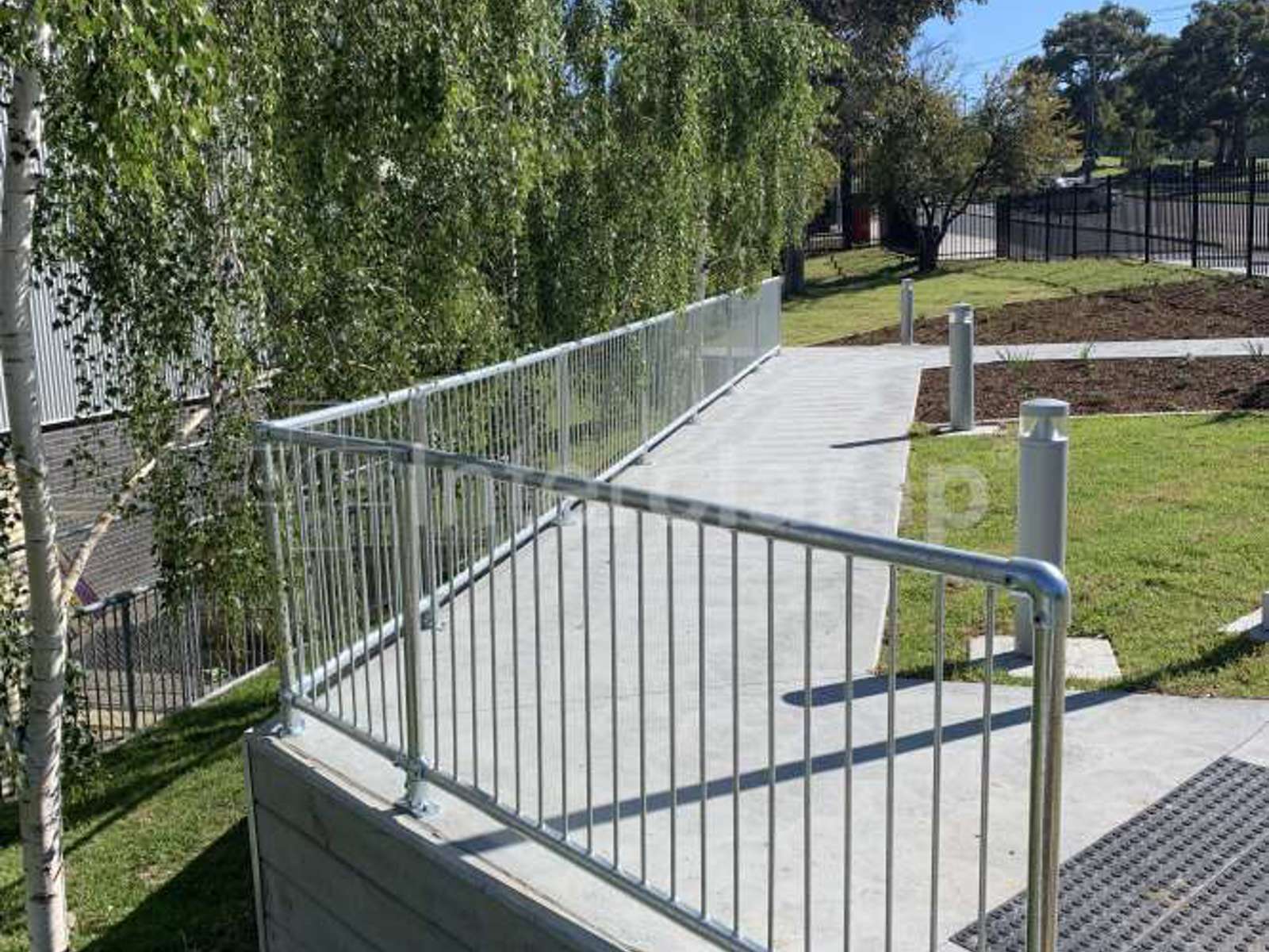 Interclamp Safety Barriers for Primary School Fall Protection